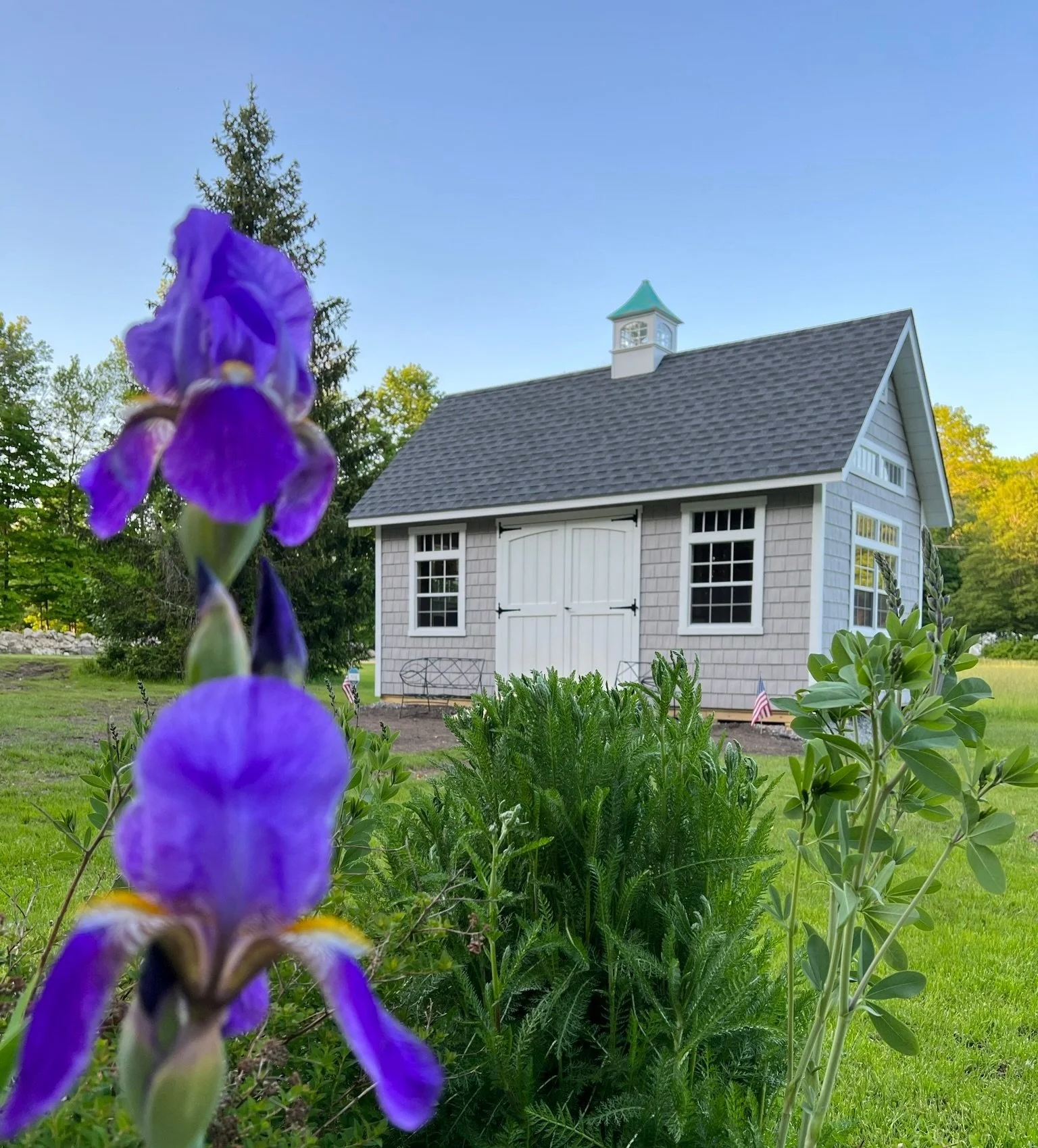 FARM STORE — LINDELL FLOWER FARM