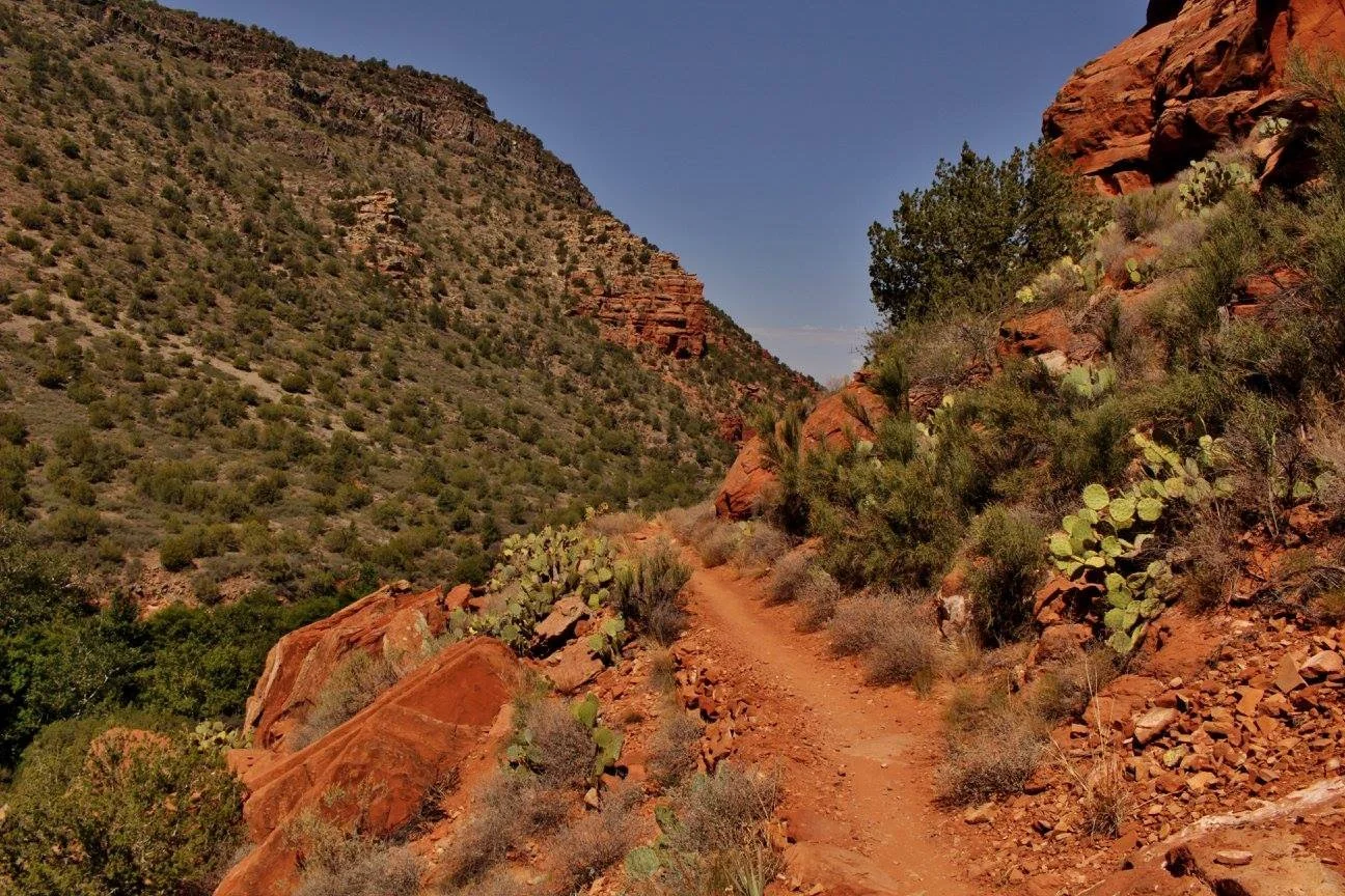 Hiking To The Crack, Bell Trail, Sedona — Dirt Trail Junkies