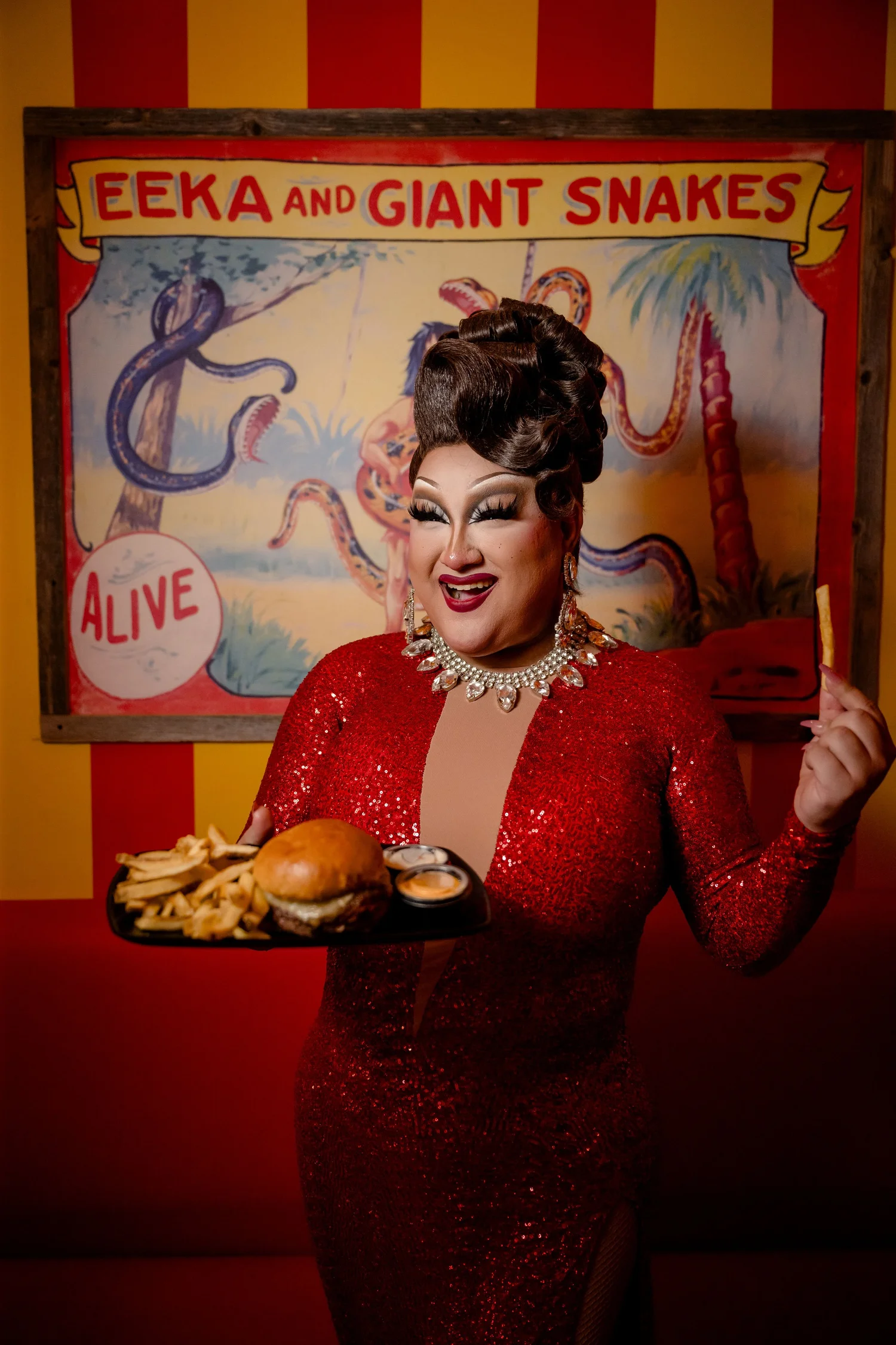 Extragrams | Drag Queen Entertainment, Virtual Bingo & Corporate Events