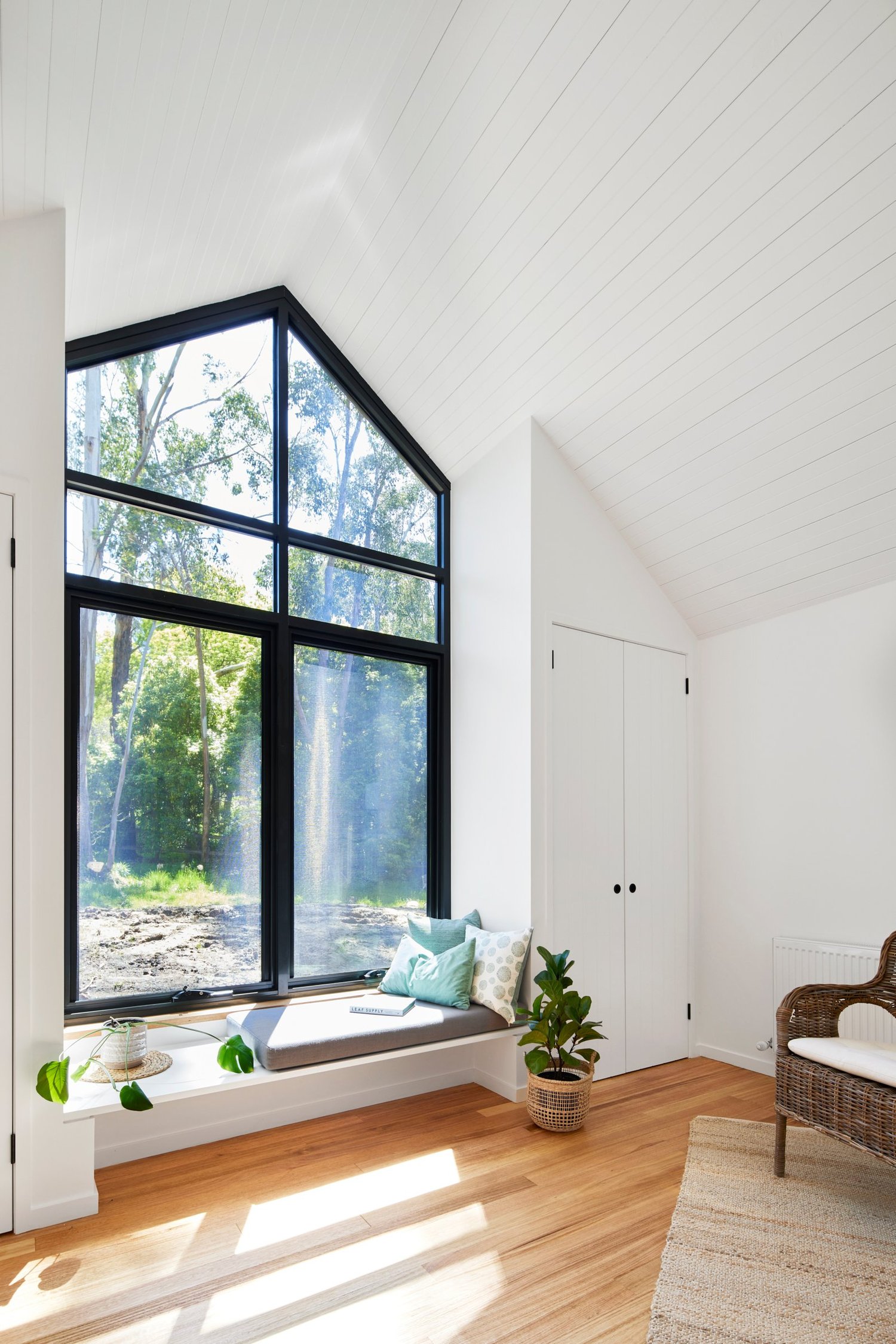 macedon spur — Lume Projects