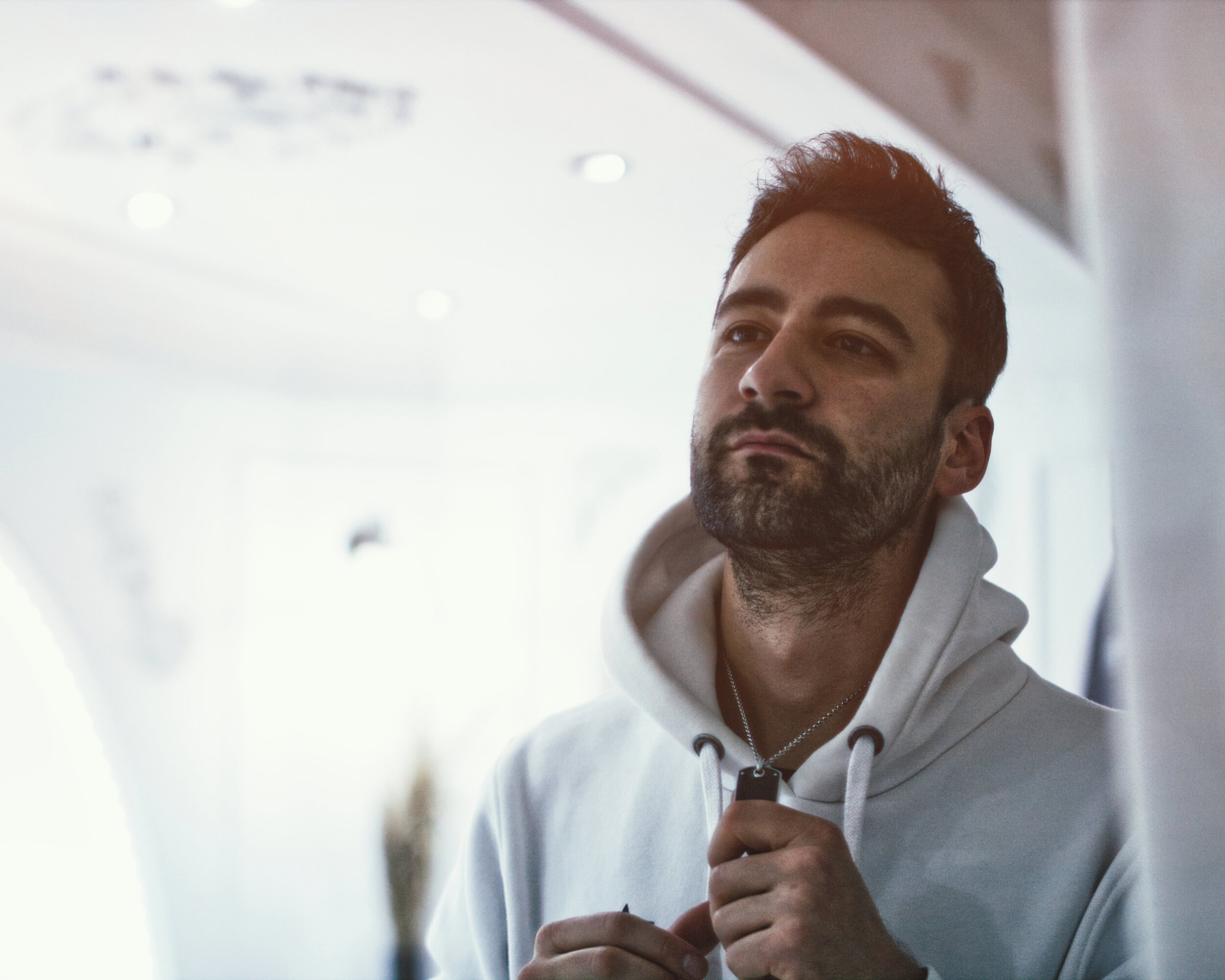 BEN JUD - The Singing Bassist