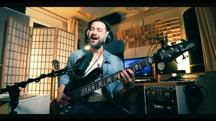 BEN JUD - The Singing Bassist