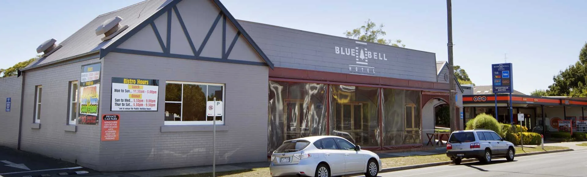 The Blue Bell Hotel, Wendouree, VIC