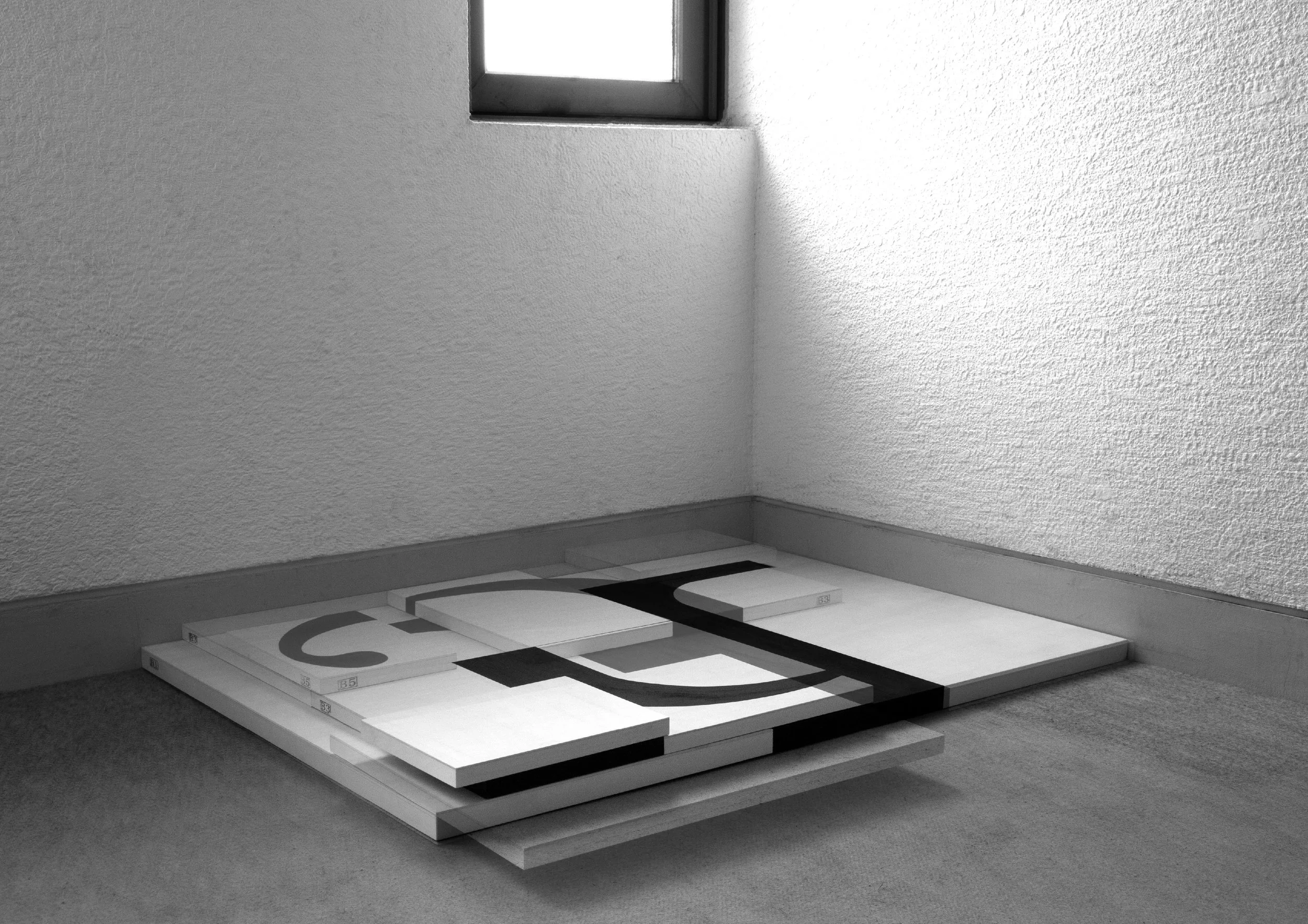 Types of Corner — Maku Itakura / 板倉真紅