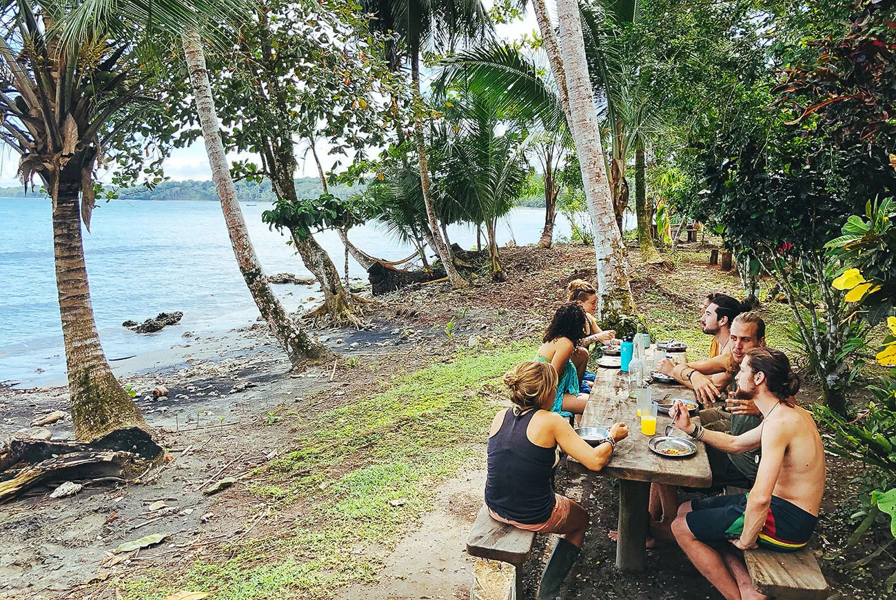 Accommodations — PUNTA MONA