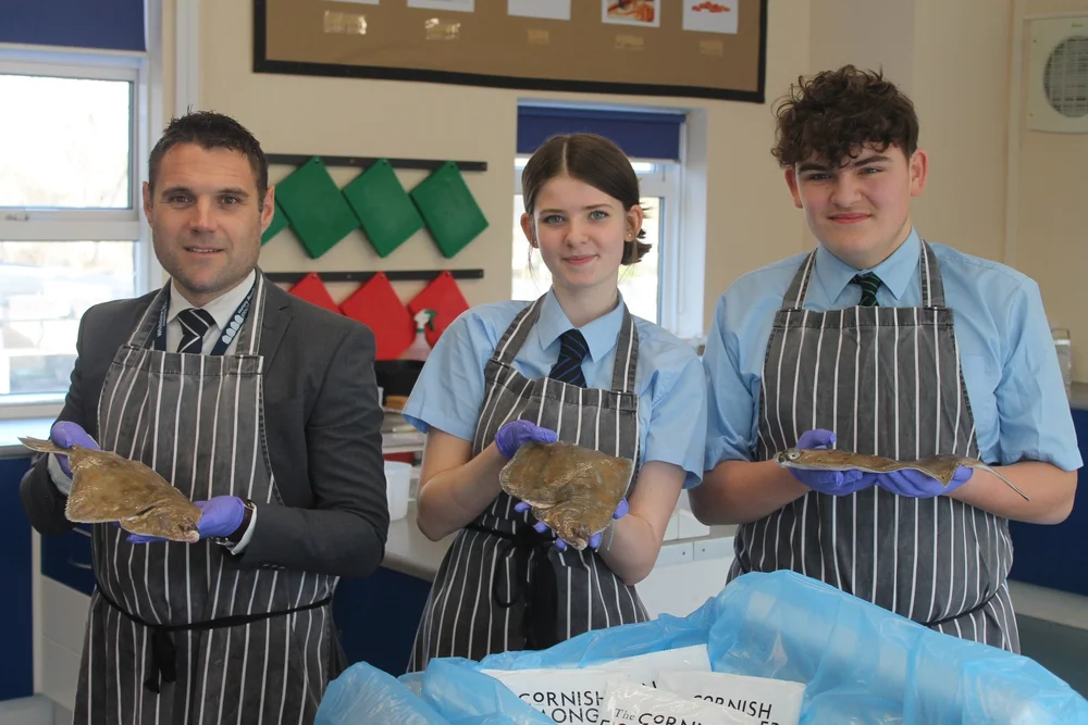 Fish In Schools Hero programme — Whitstone School