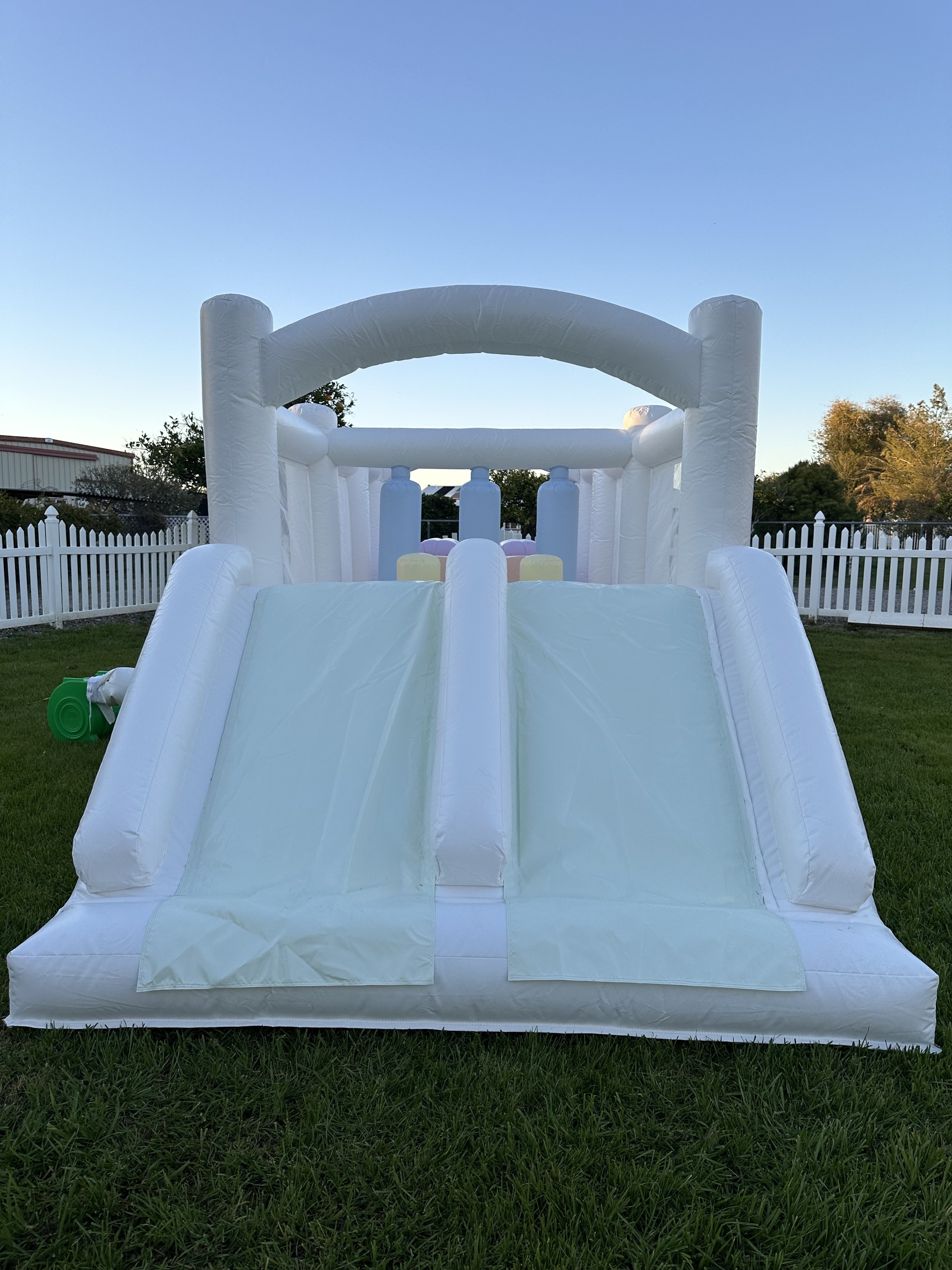 Modern White Obstacle Course Rental Arizona — Inflate Forty Eight