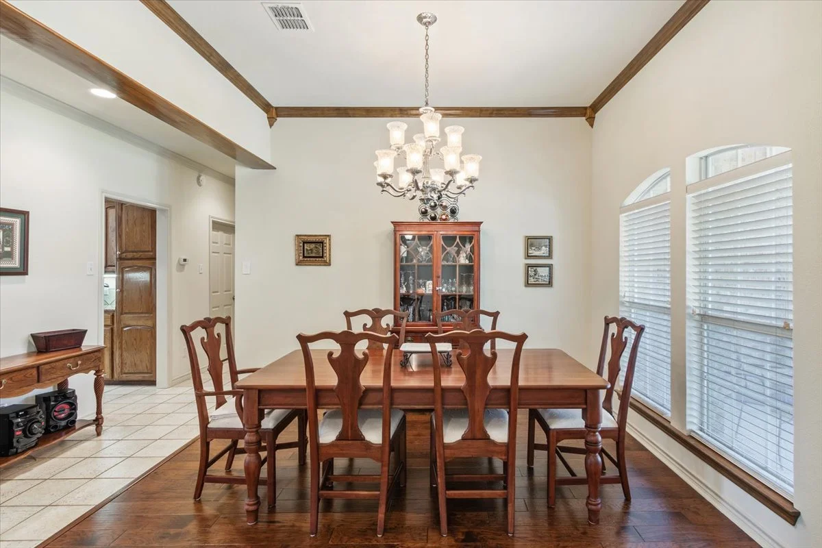 709 Fieldstone Drive — Regency Park Properties