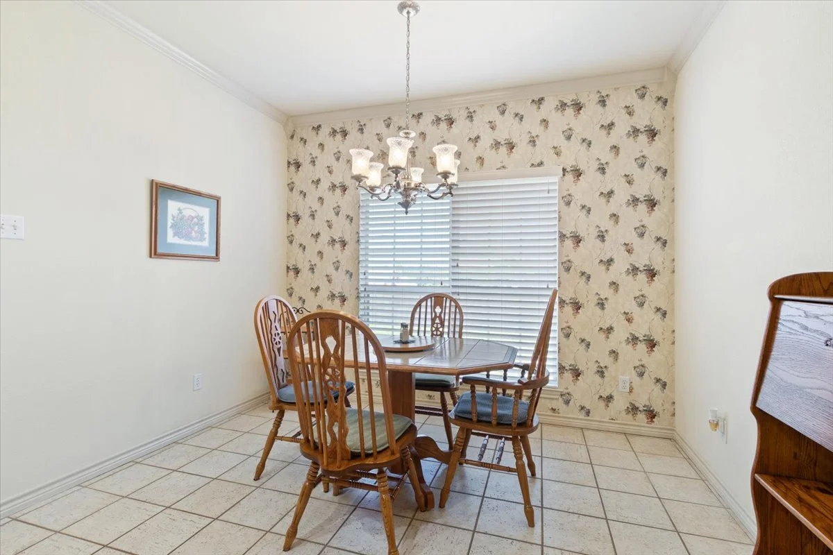 709 Fieldstone Drive — Regency Park Properties