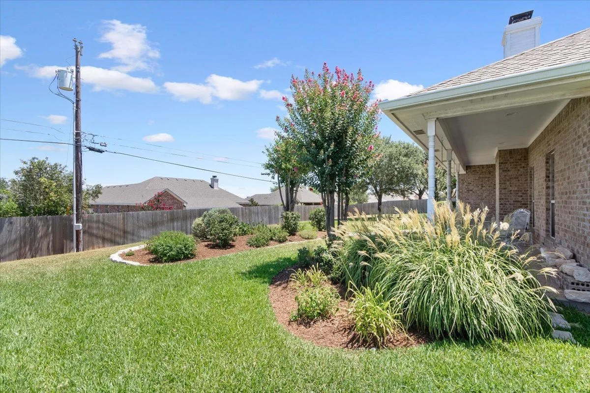 709 Fieldstone Drive — Regency Park Properties