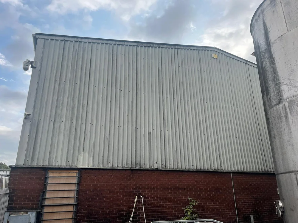 Commercial Cladding Cleaning — JetClean