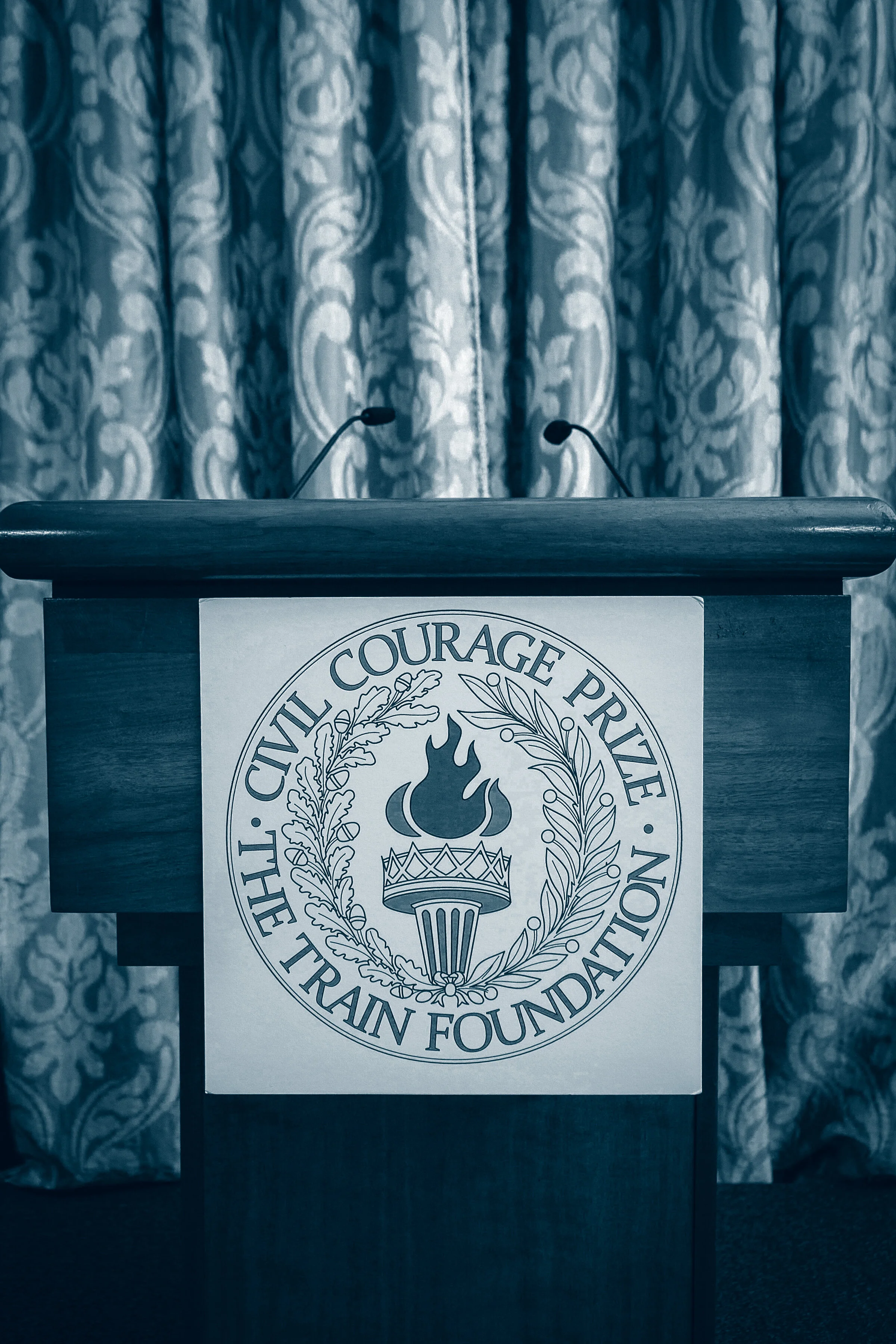 About 1 — The Civil Courage Prize