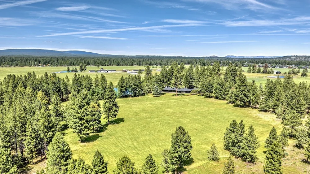Pole Creek Ranch: Luxury Vacation Rentals in Central Oregon Near Bend ...