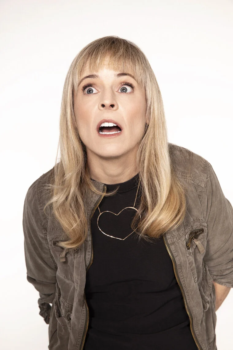 Maria Bamford — Notes From The Bathroom Line