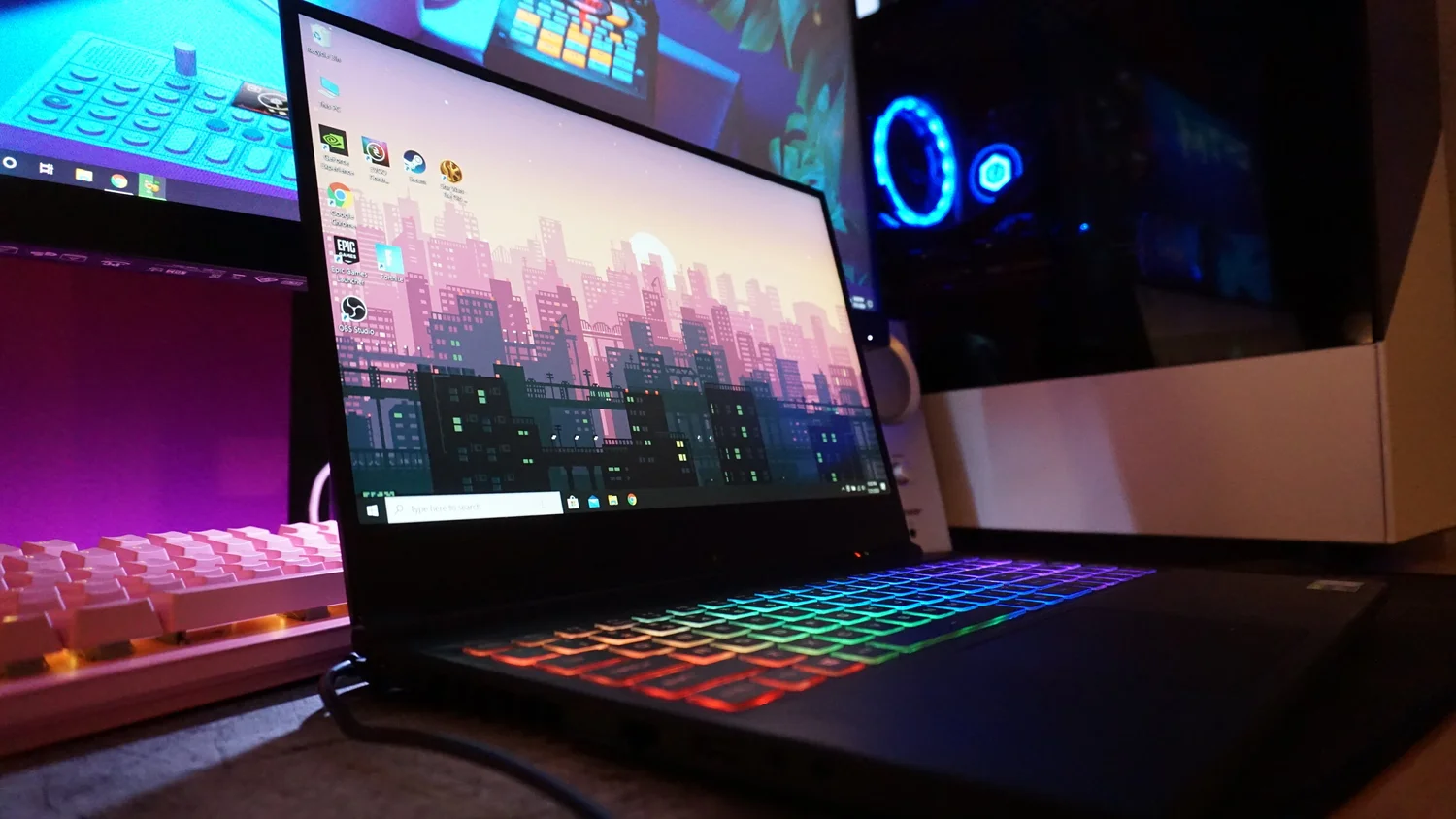 EVOO Gaming Laptop Review: An Overpowered Sequel? — Sypnotix