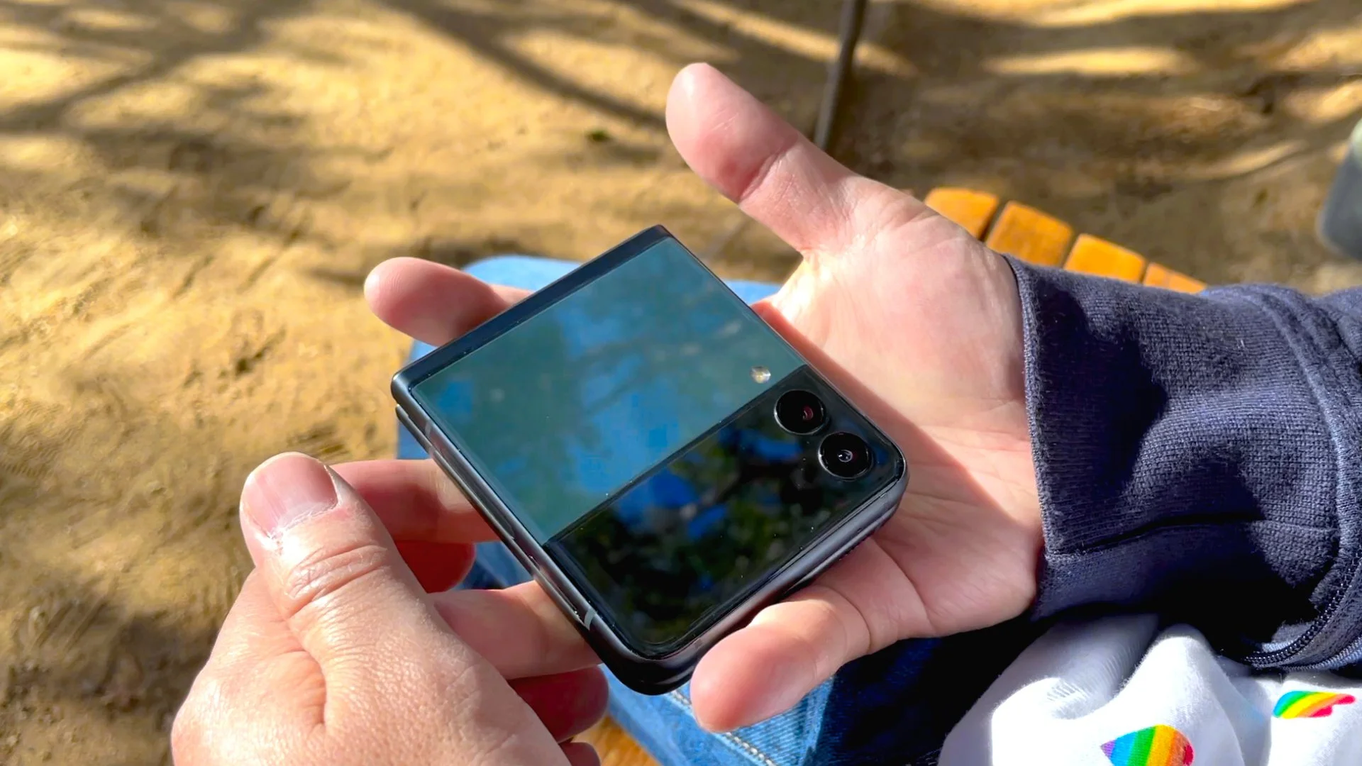 Samsung Galaxy Z Flip 3 Review: Thrice As Nice — Sypnotix