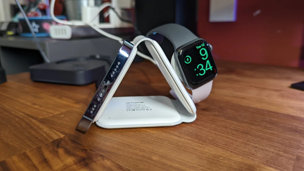Rtops 3 in 1 Magnetic Wireless Charger Review: Going Back to Amazon ...