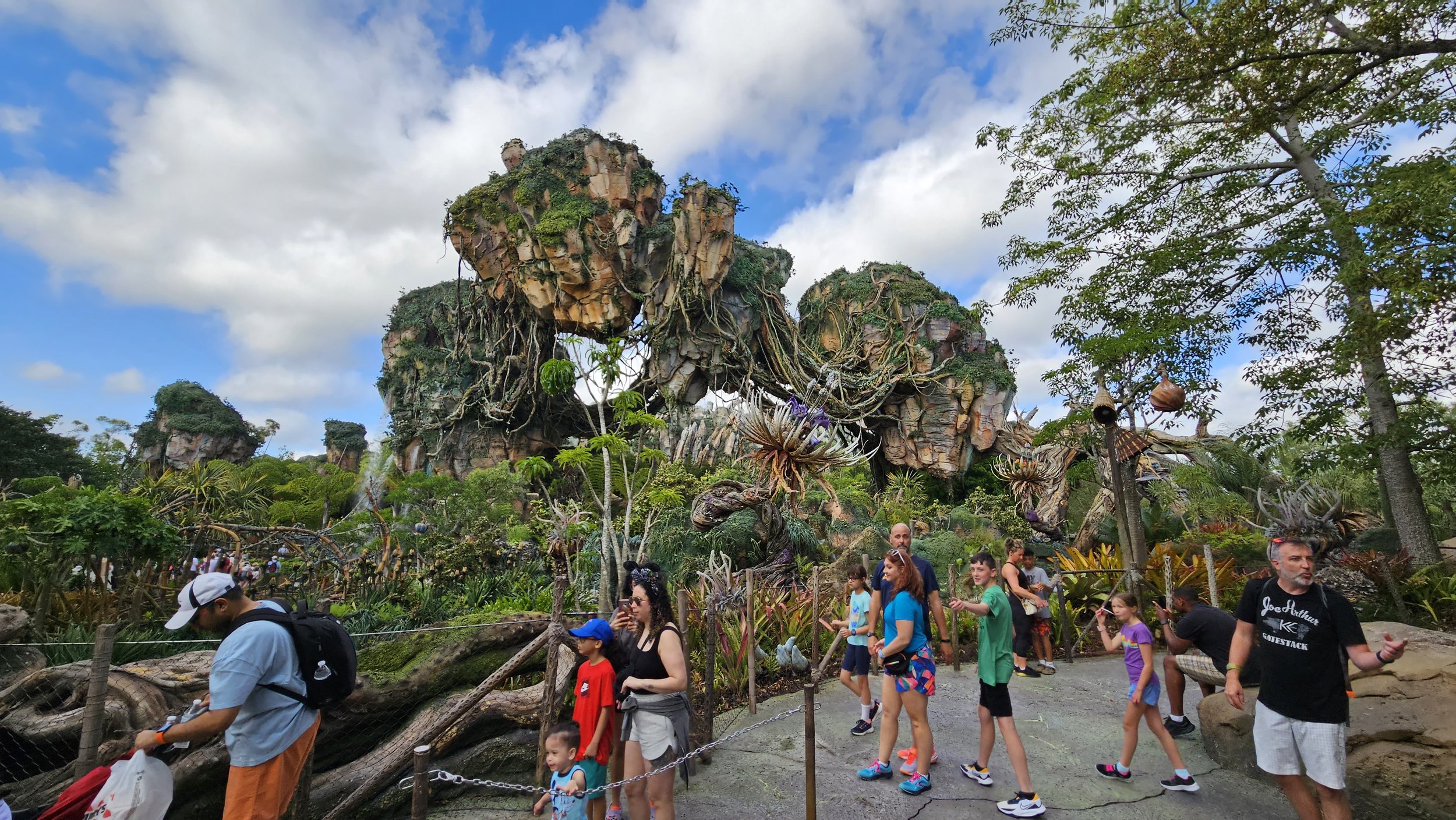 Samsung Galaxy S23 Review: The Galaxy To Get! — Sypnotix