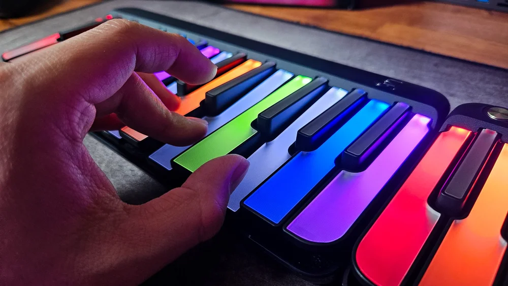 PopuPiano Piano Keyboard Review — Sypnotix