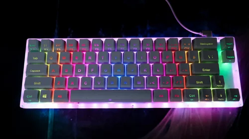 Womier K66 60% Keyboard Review: Stunning Aesthetic, Stunted Function ...