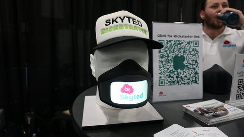 CES 2024: The Skyted Mobility Mask Allows Callers Privacy While Talking ...