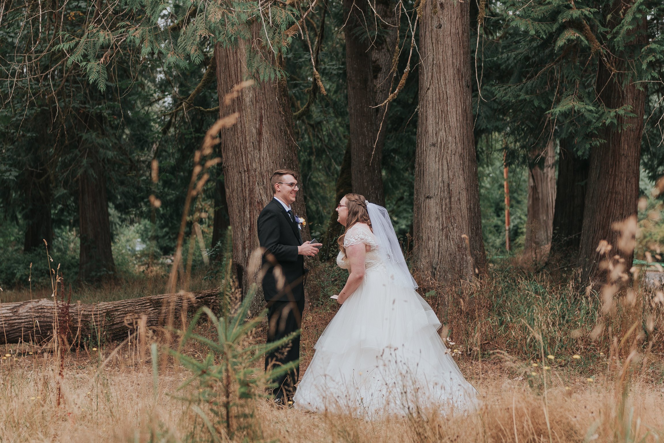 BLISSFUL OUTDOOR WEDDING IN BORING, OREGON — OREGON WEDDING ...