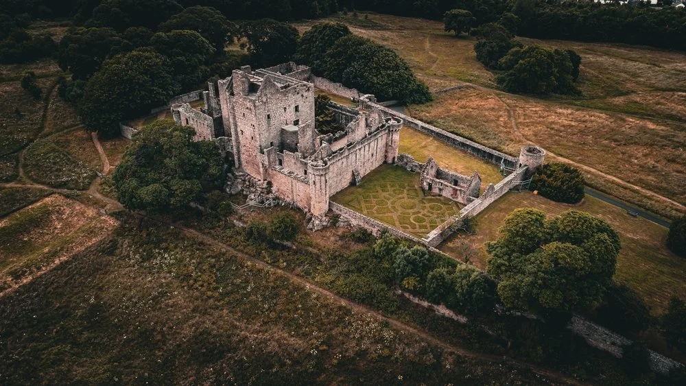 Our Guide To The Scottish Castles In Outlander Series — The Jacobite Trail