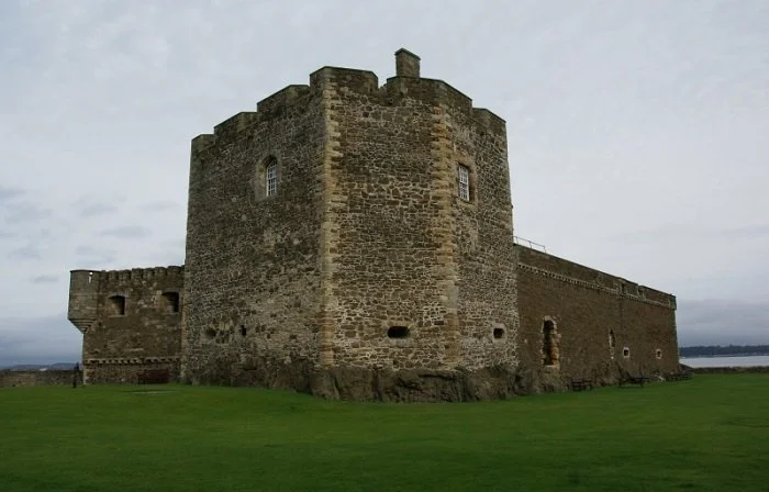 Our Guide To The Scottish Castles In Outlander Series — The Jacobite Trail