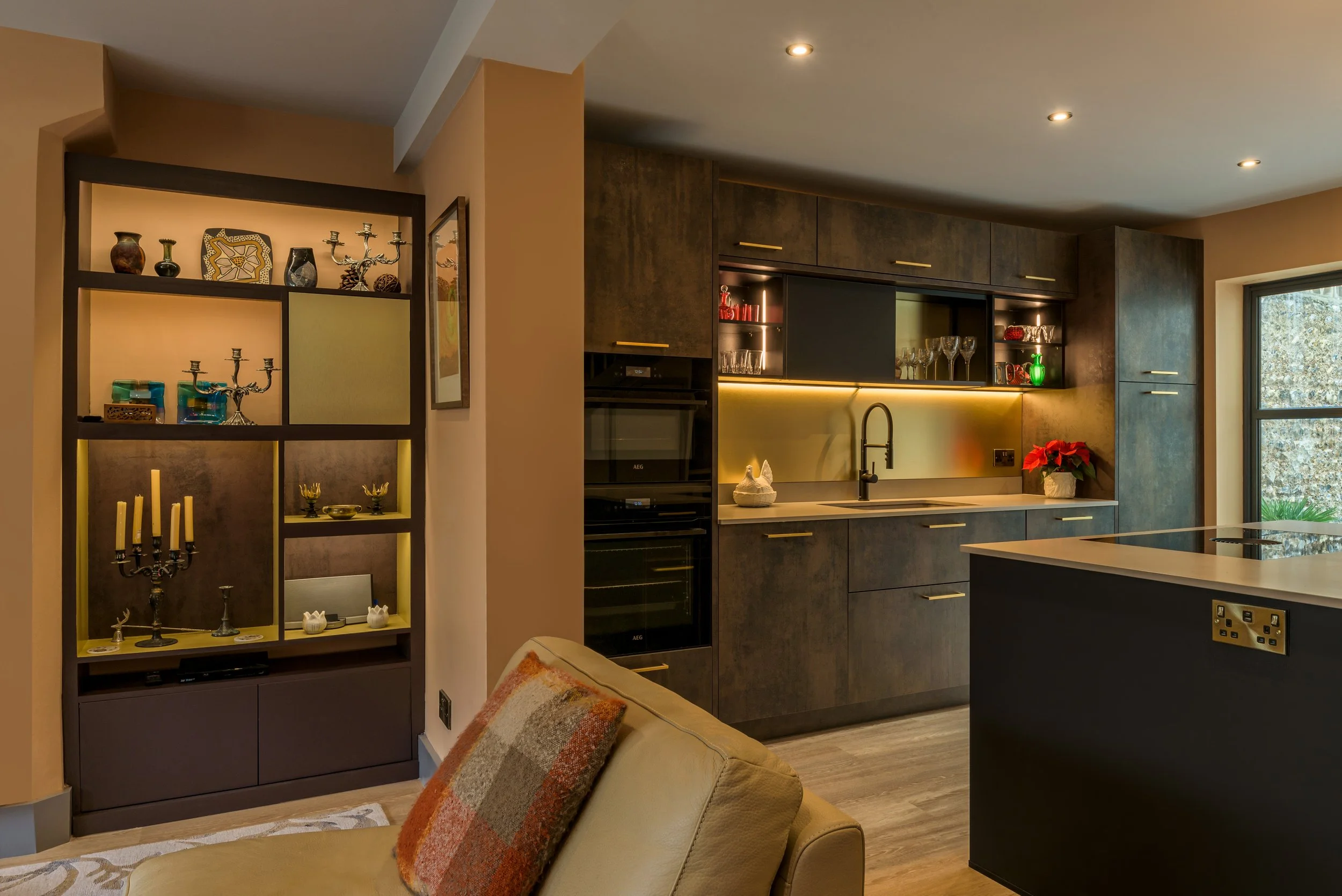 A Modern Restaurant-Inspired Kitchen | The Kitchen Store