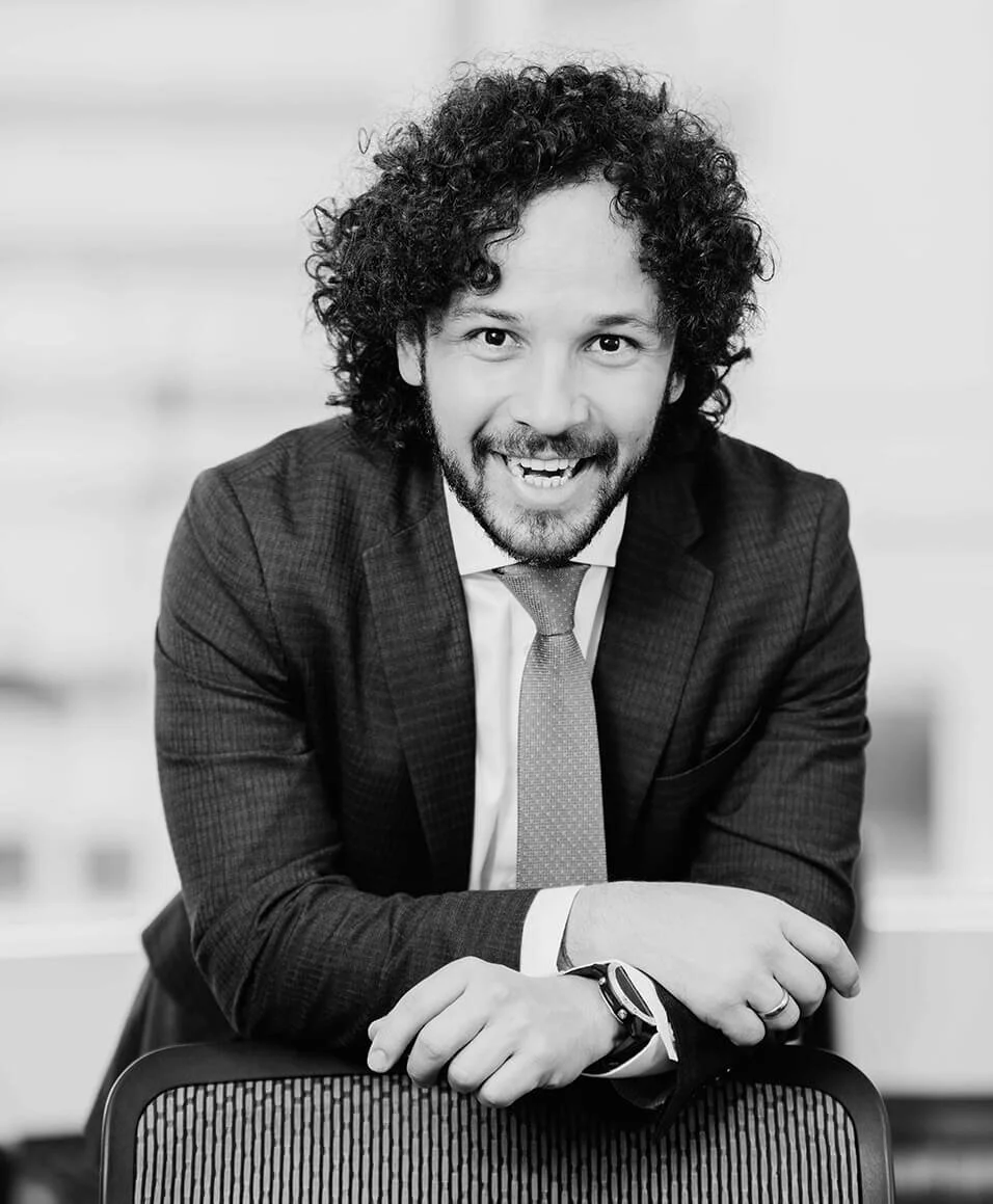 La firma — Posada Sierra & Castaño