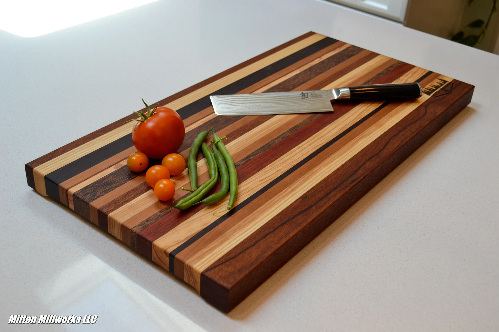 EDGE GRAIN CUTTING BOARD — MITTEN MILLWORKS