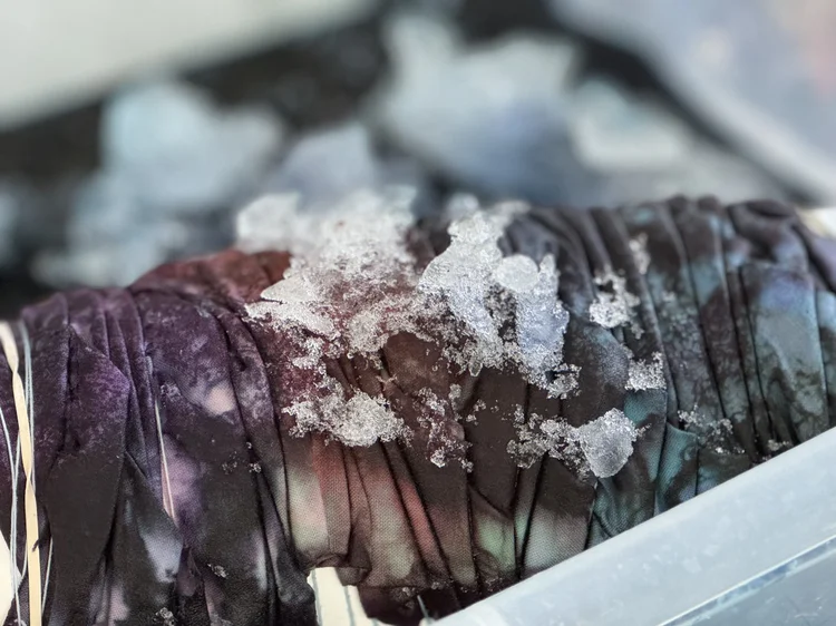Arashi Shibori Style Techniques with Ice Dyeing — Natalie Woven