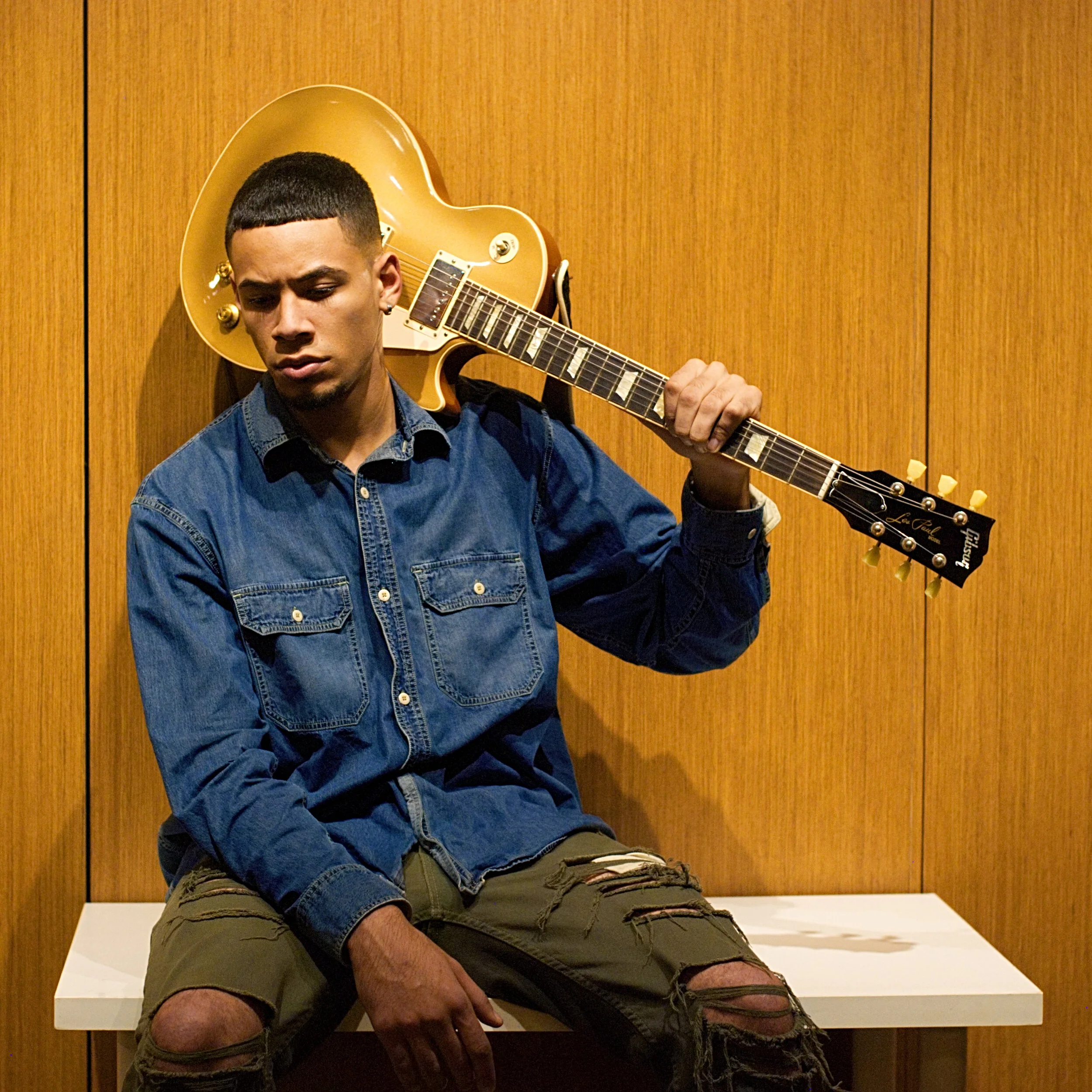 Interview with artist 9:18 — Artist Living In an Extraterrestrial Nation