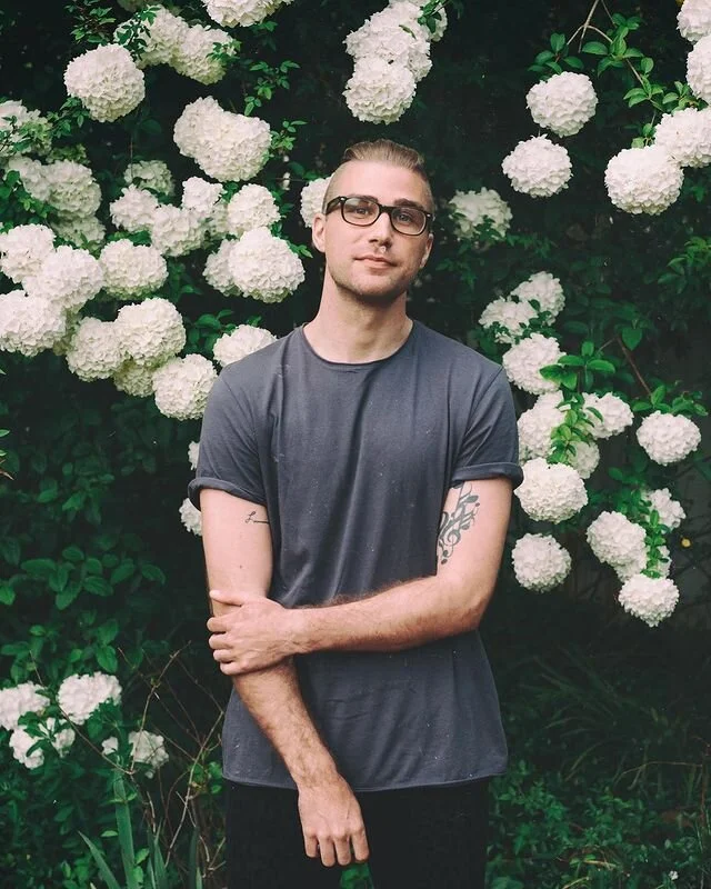 Singer and Songwriter, Jhonny Balik — Artist Living In an ...