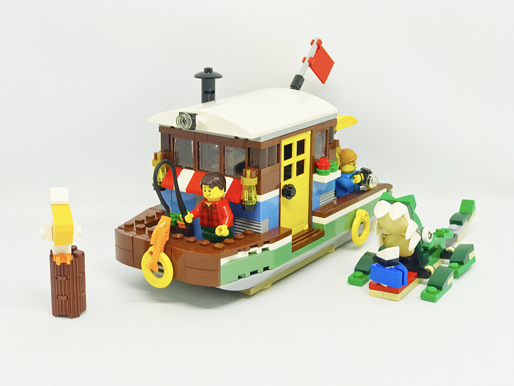 LEGO Set Review - 31093 - Riverside Houseboat — Indobrickville