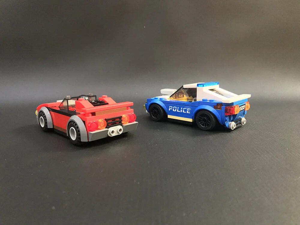 LEGO Set Review - 60242 - Police Highway Arrest — Indobrickville