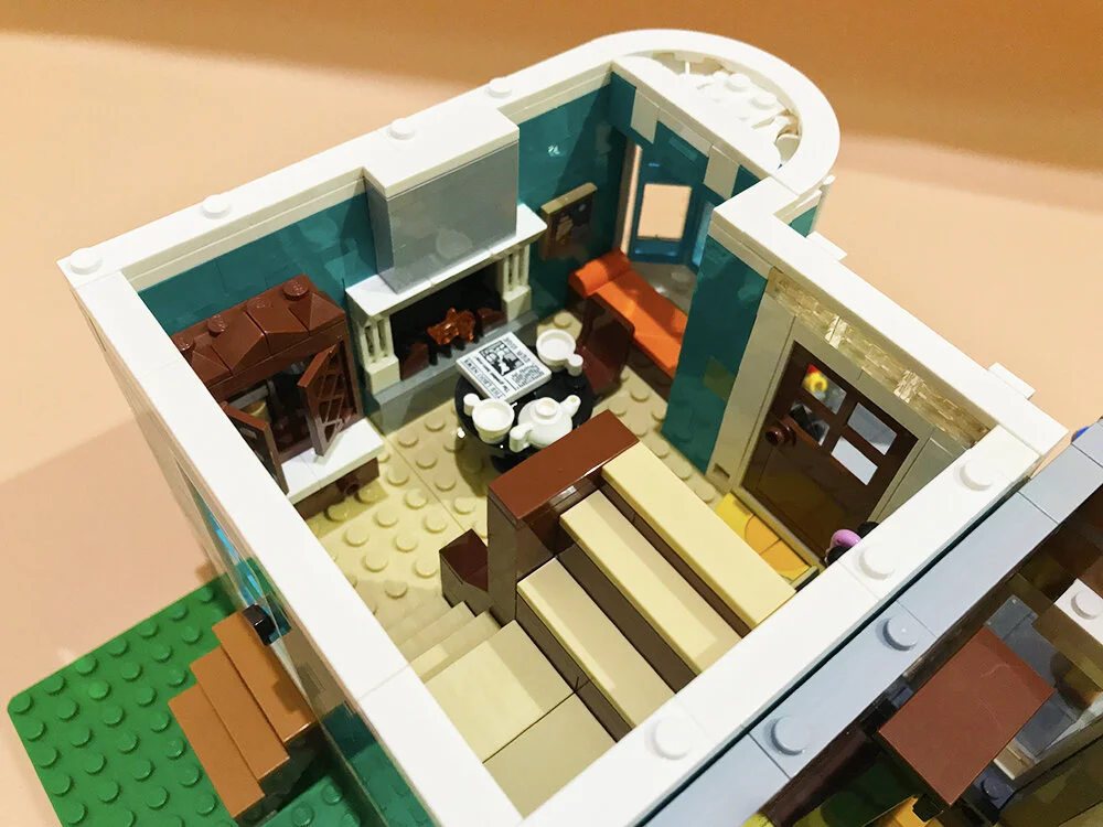 LEGO Set Review - 10270 - Bookshop — Indobrickville