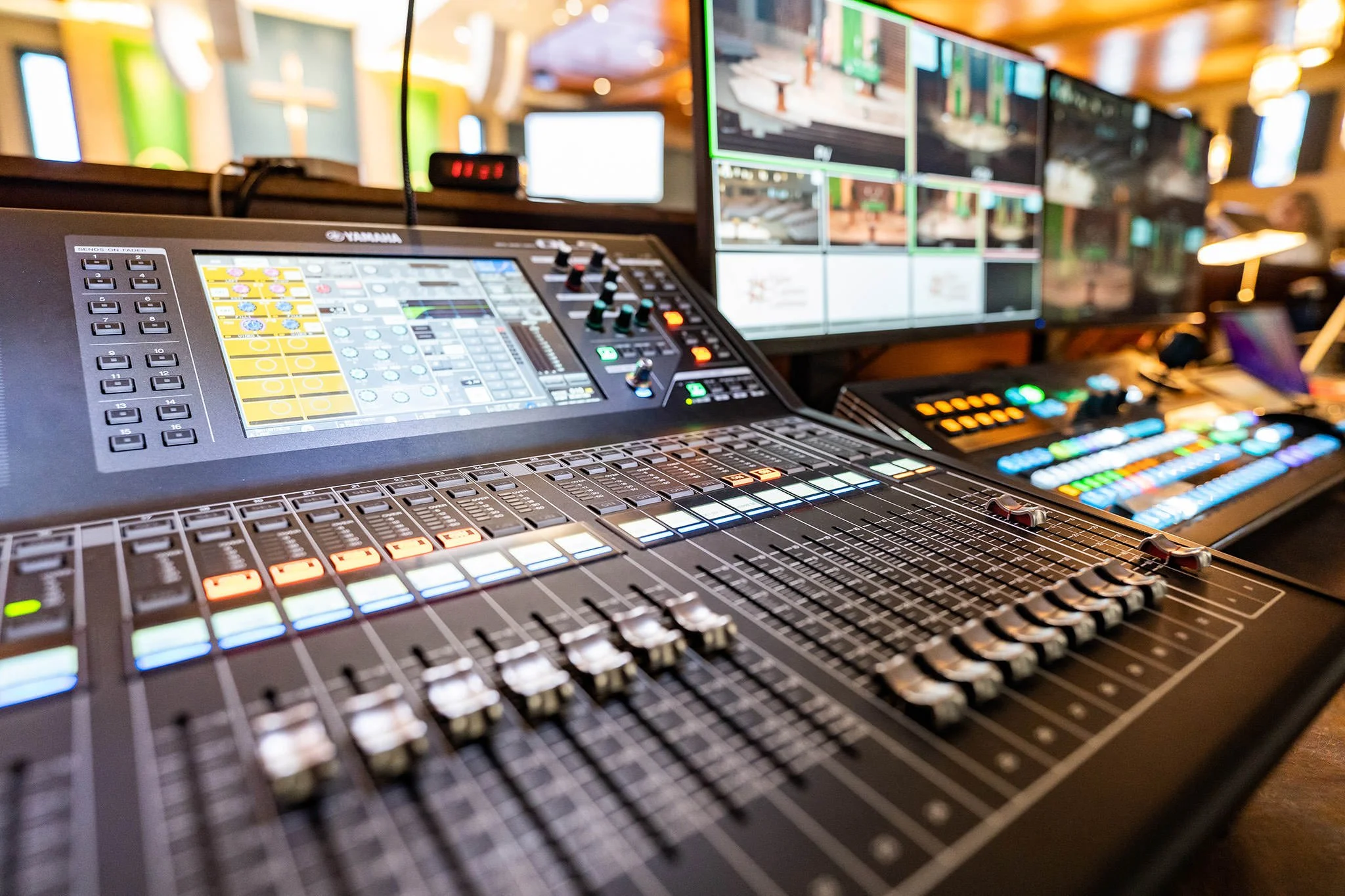 Clearwing — Church Audiovisual System Sales & Integration