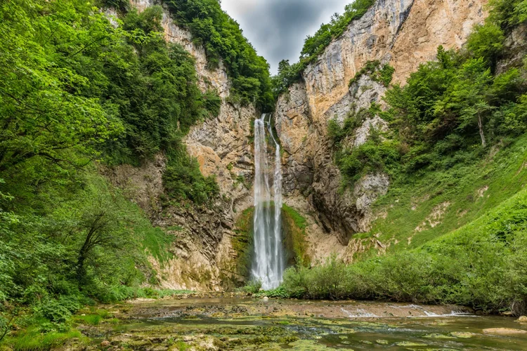 SANSKI MOST city guide — John W Bills