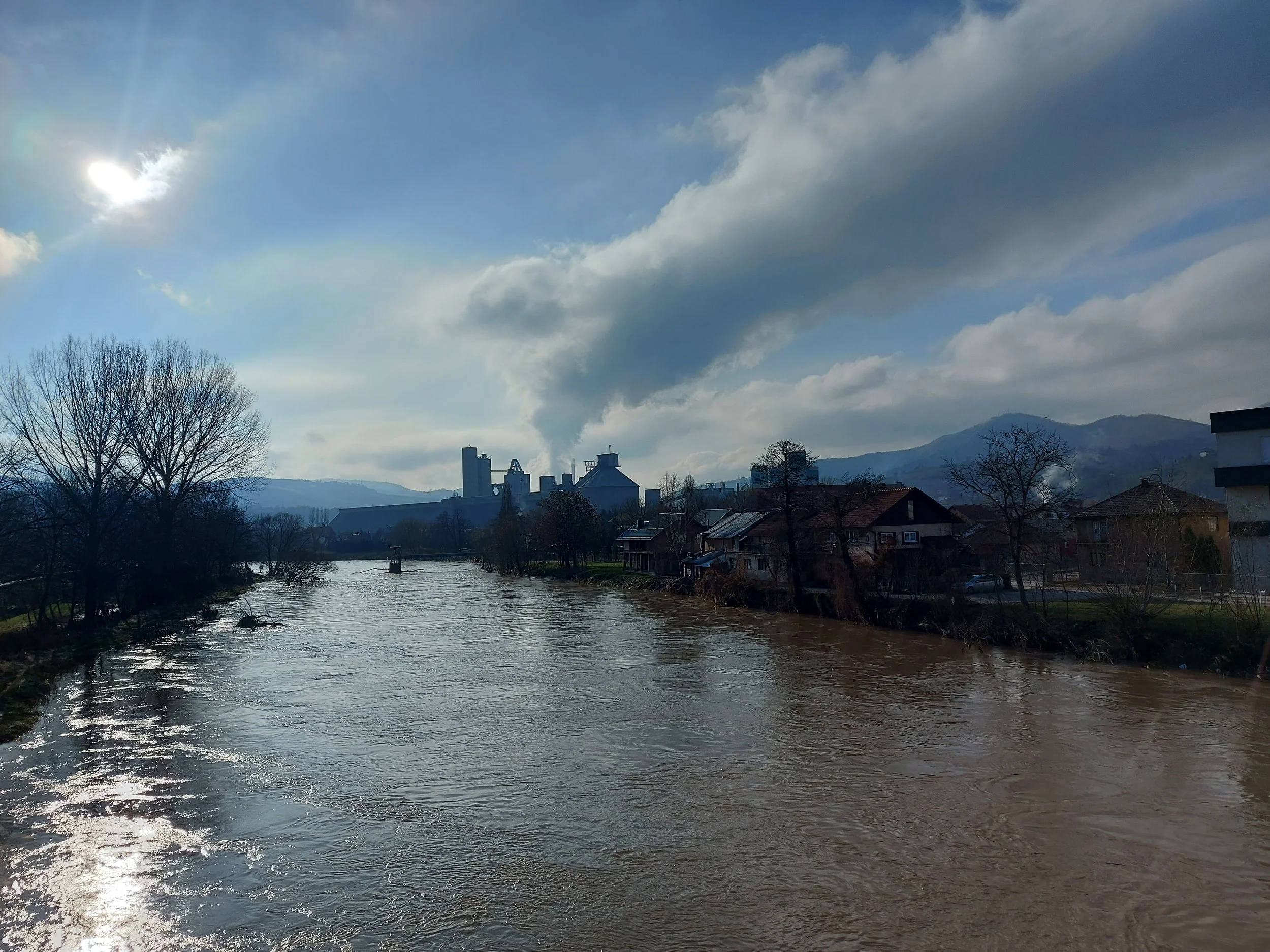 Kakanj // The Air, It Weighs a Ton — John W Bills