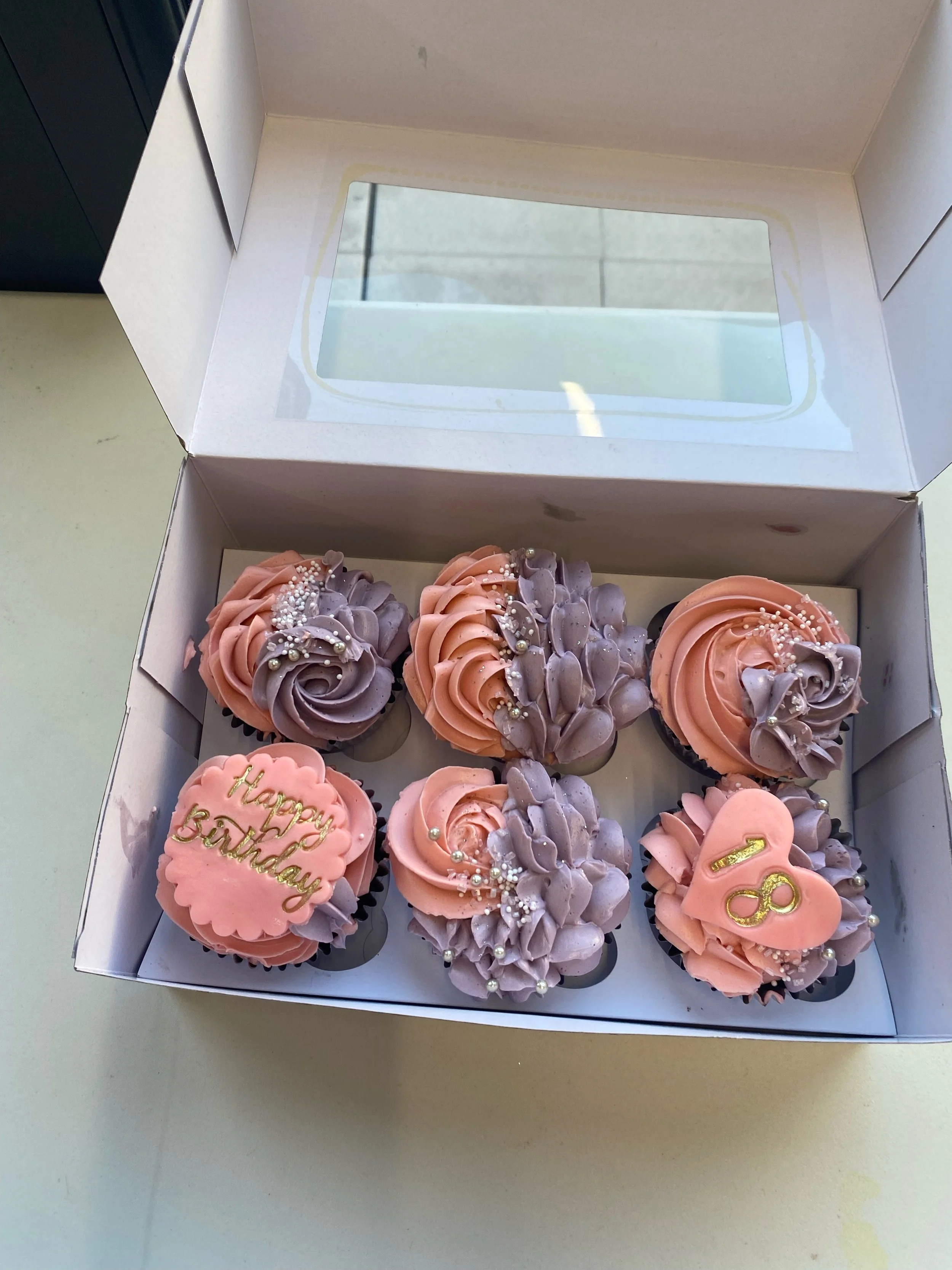 Delicious Vanilla Cupcakes with Buttercream - Freshly Baked for Every ...