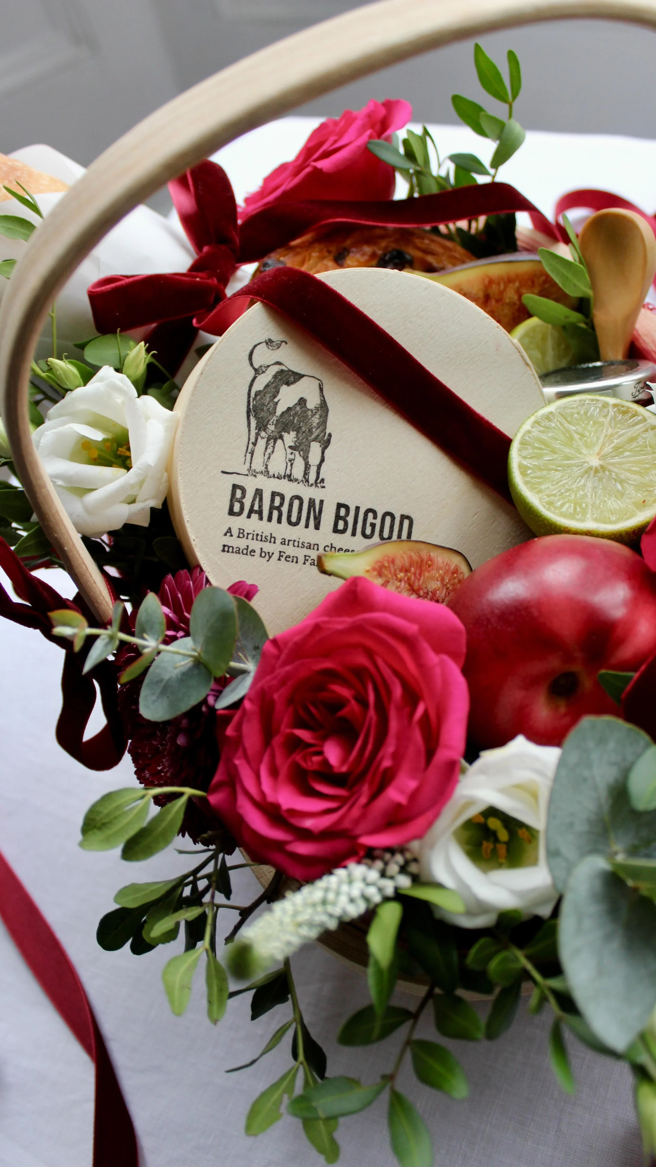 Three Little Figs, UK