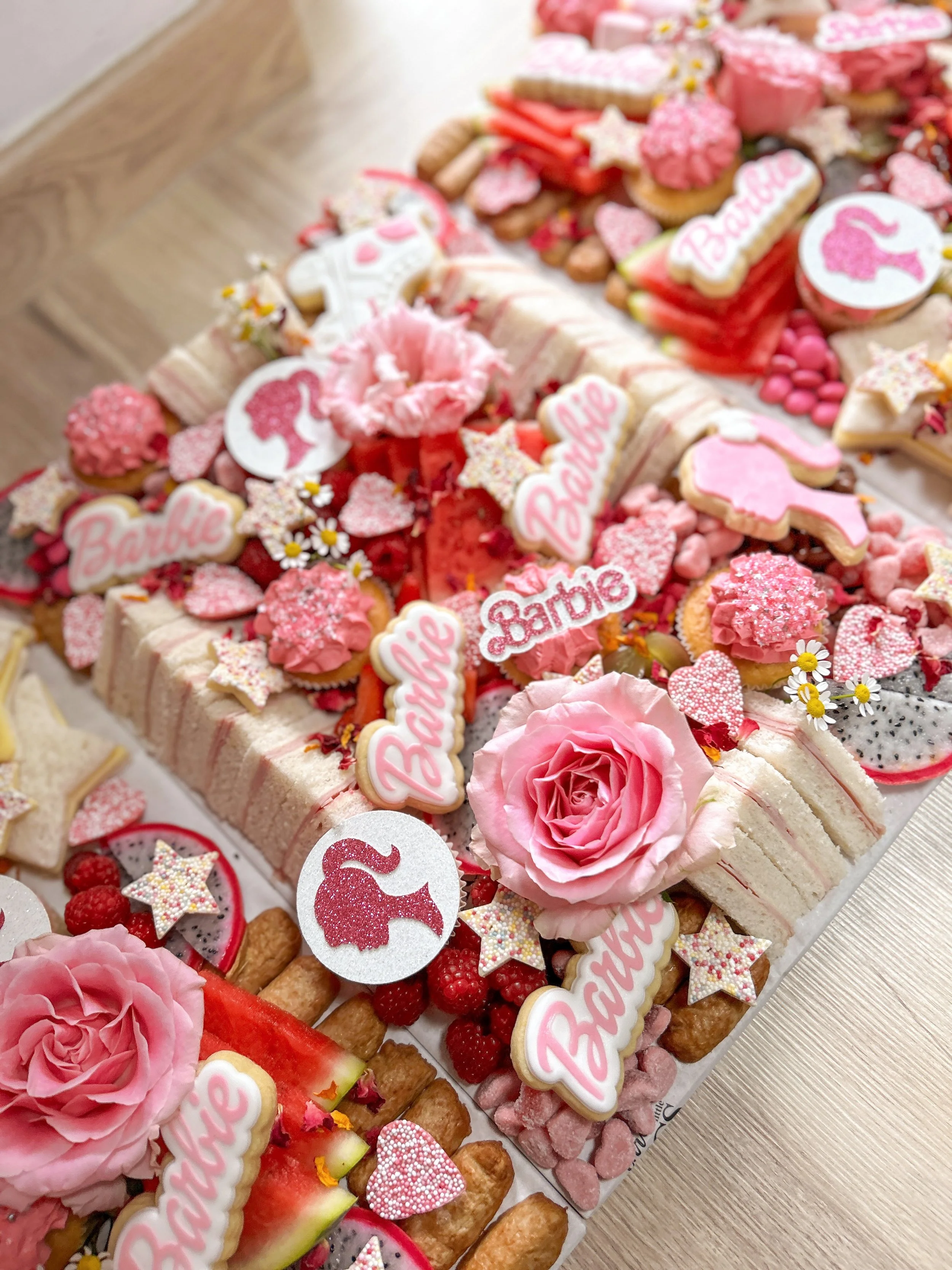 Three Little Figs, UK