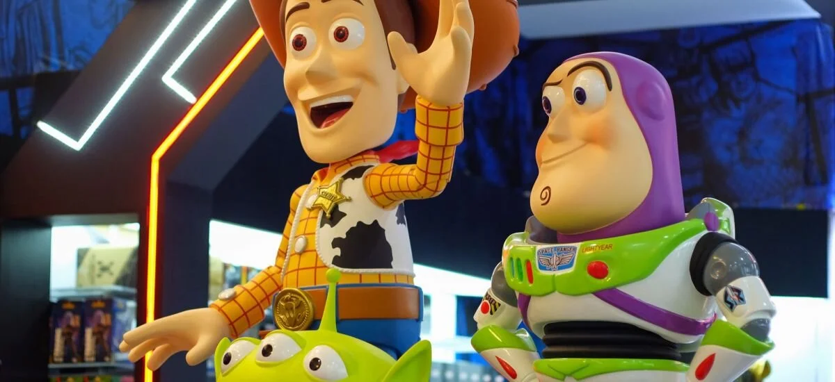 Part Three: "Exit Through the Gift Shop"Applying theme park principles ...