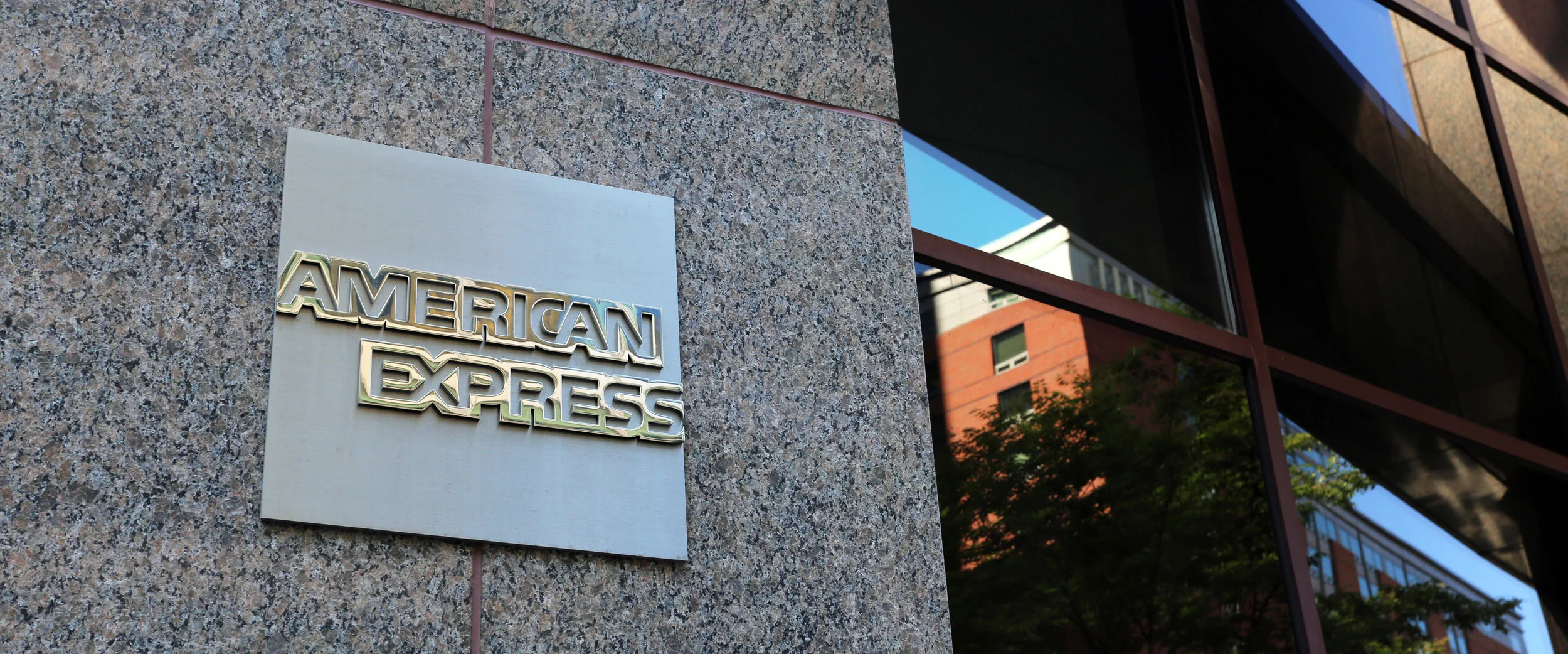 Amex Employee Engagement Campaign - Make Confidence — InVision ...