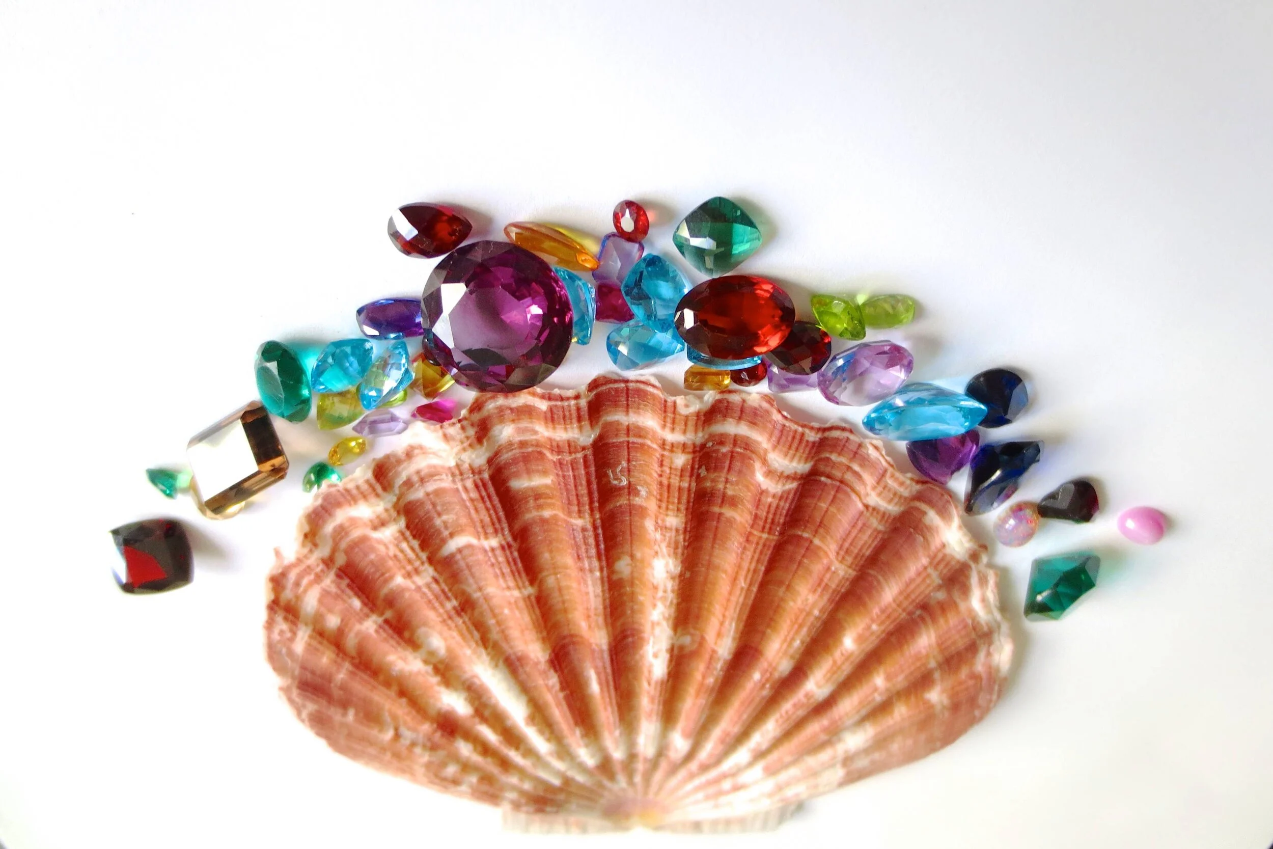 March Birthstones | Aquamarine, Bloodstone, Ruby, Emerald + more ...