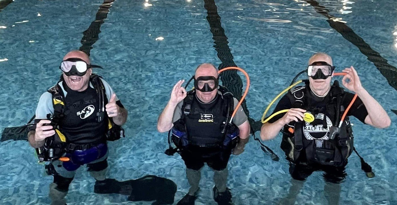 Scuba gallery — The Blue Van Drop-In