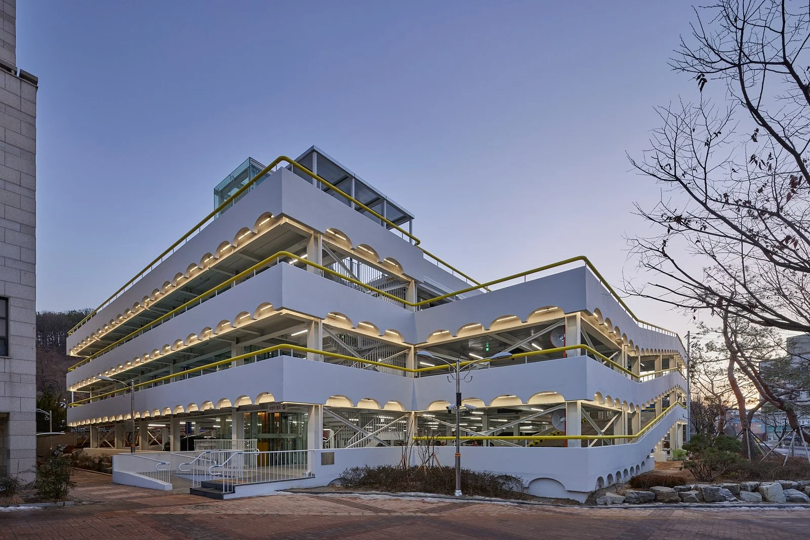 Daejeon parking lot — CoRe