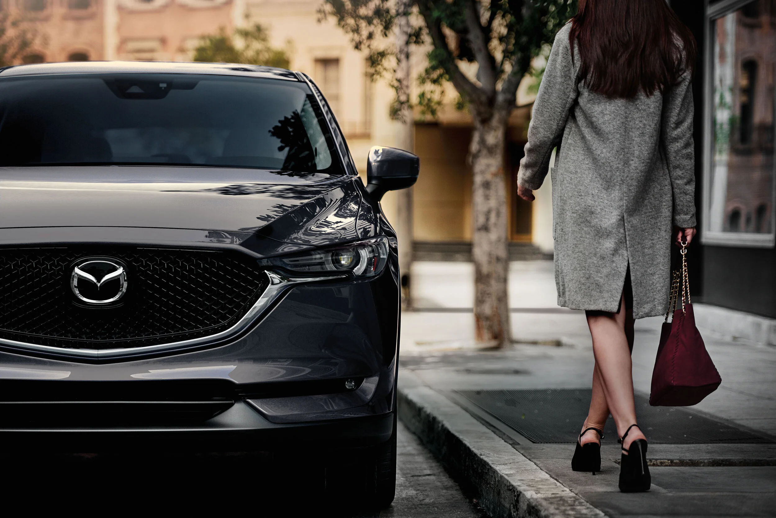 Explore Mazda 2-rows SUVs, 3-rows SUVs, hatchbacks, and sedans — Le Car