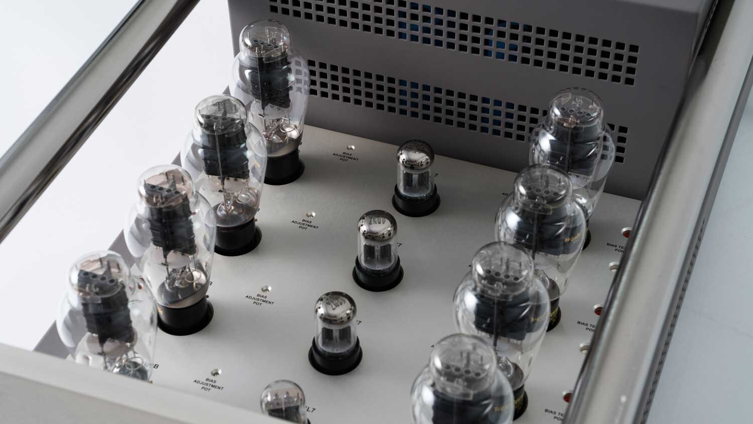 97A Monoblock Amplifiers — Western Electric - Maker of electron tubes ...